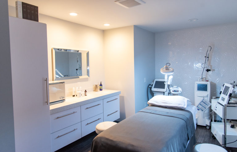 Constantine G. Economus, MD | Boardman and Salem OBGYN